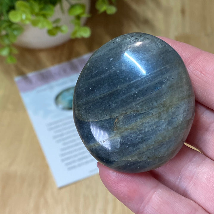 Crystals For The Full Moon – Moon Pebbles