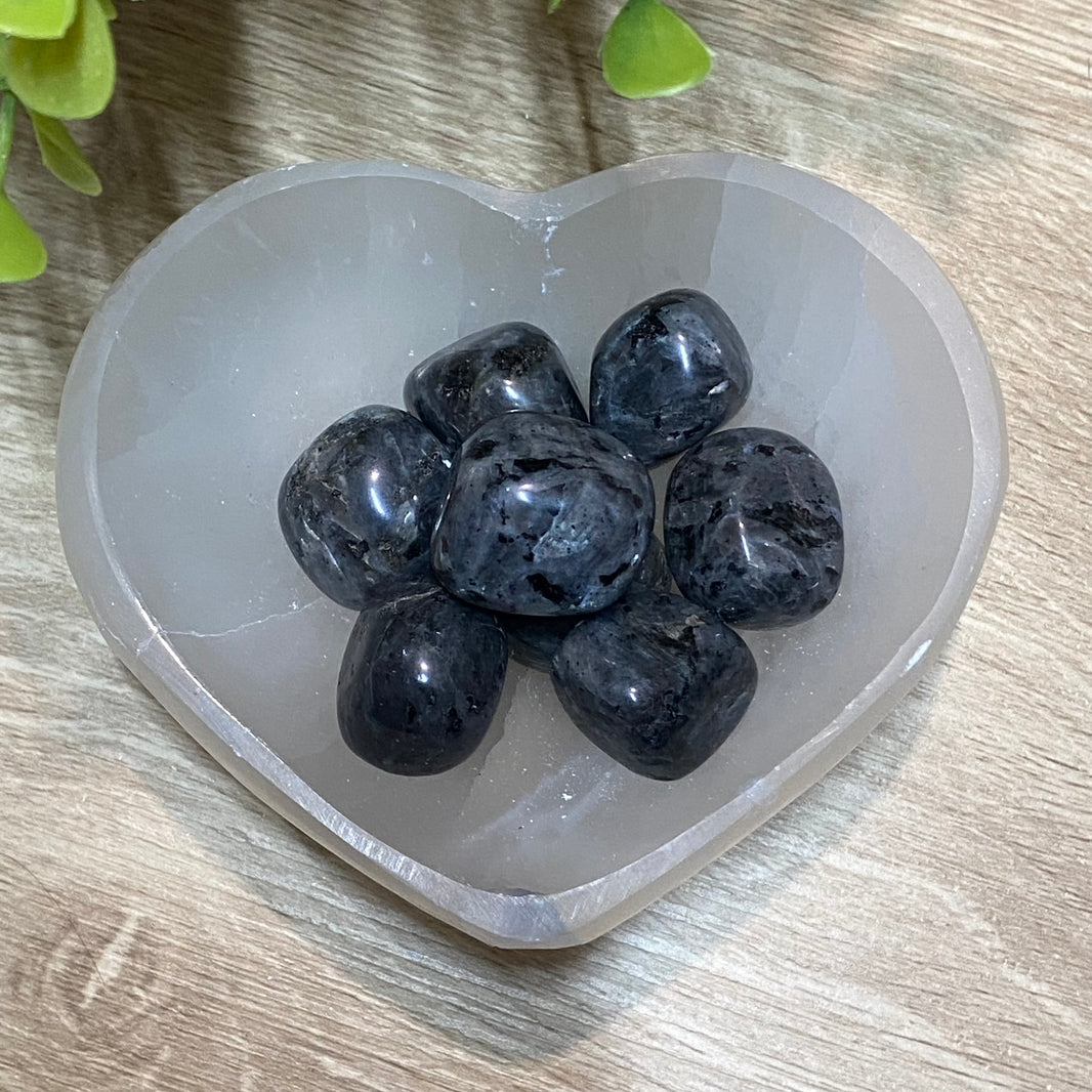 Healing Properties of Larvikite – Moon Pebbles