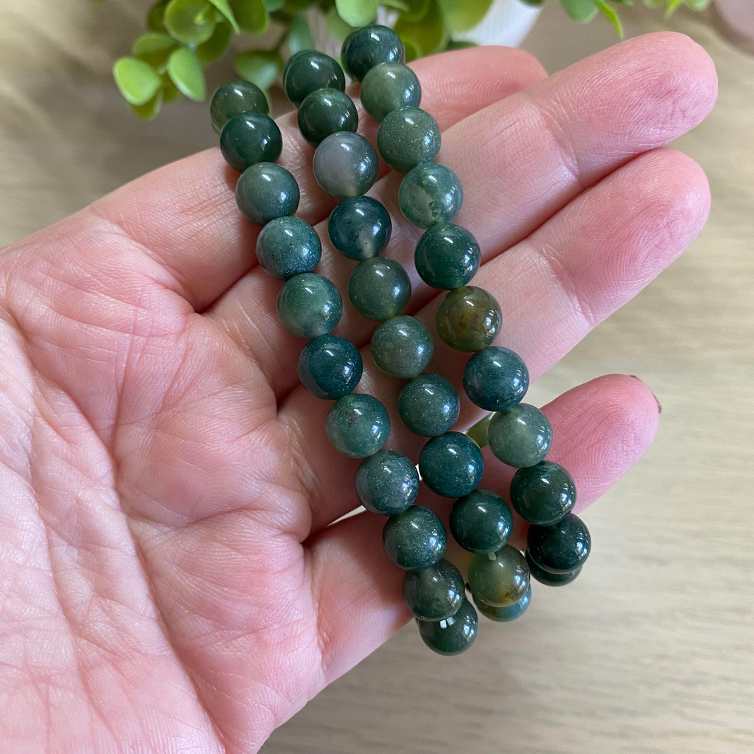 Healing Properties of Moss Agate | Moon Pebbles